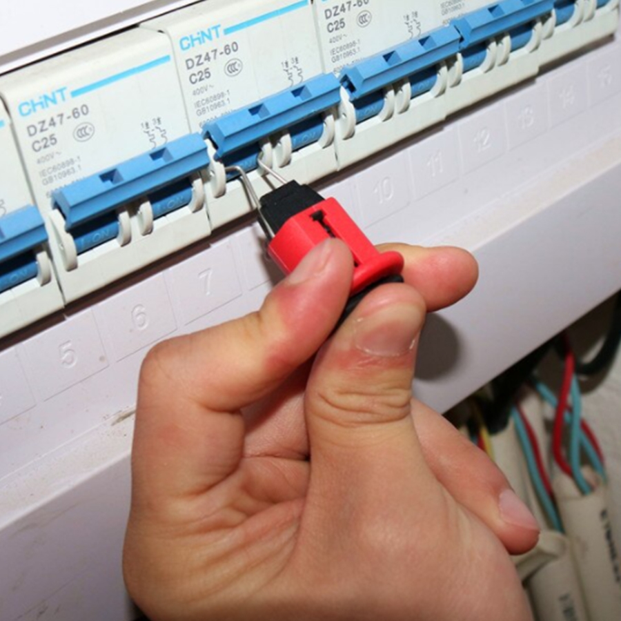 PIN OUT Conventional Circuit Breaker Lockout - Site Ware Direct ...